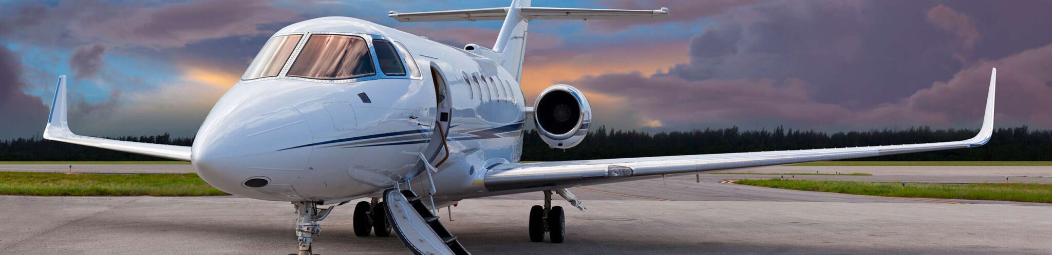 9 Types of Private Planes & Jets For Charter Flights | Linear Air